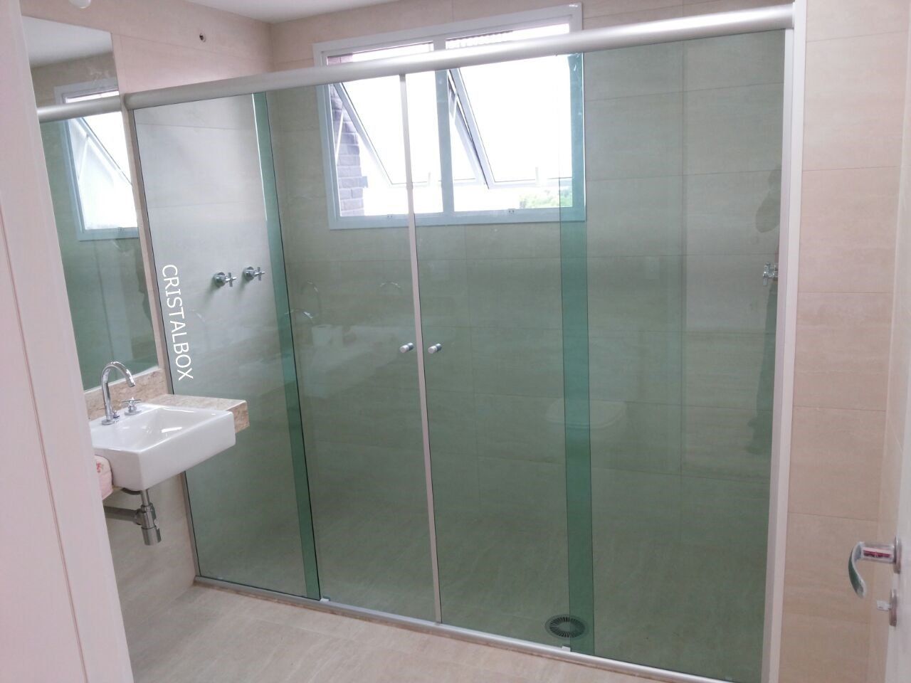 Box para Banheiro de Abrir-Correr-Canto - CRISTALBOX