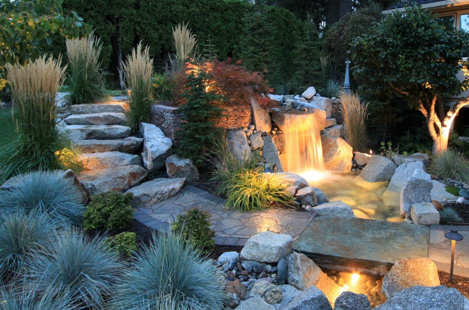 4 UNIQUE LANDSCAPING IDEAS TO HIDE YOUR OUTDOOR EYESORES 4-unique-landscaping-ideas-to-hide-your-outdoor-eyesores