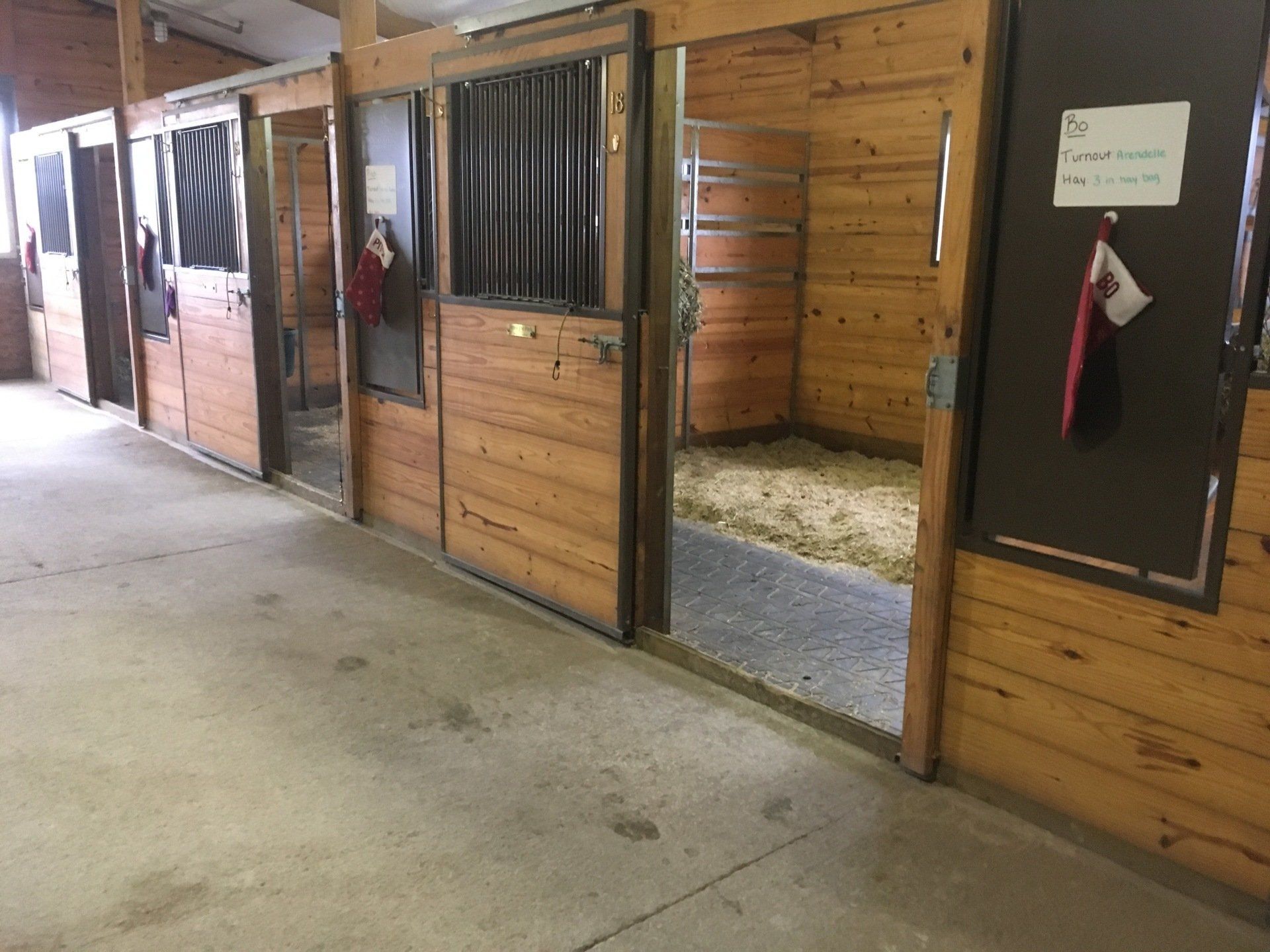 Horse Stall Mats | Grooved Rubber Flooring | Tim Gabel Belting, Inc