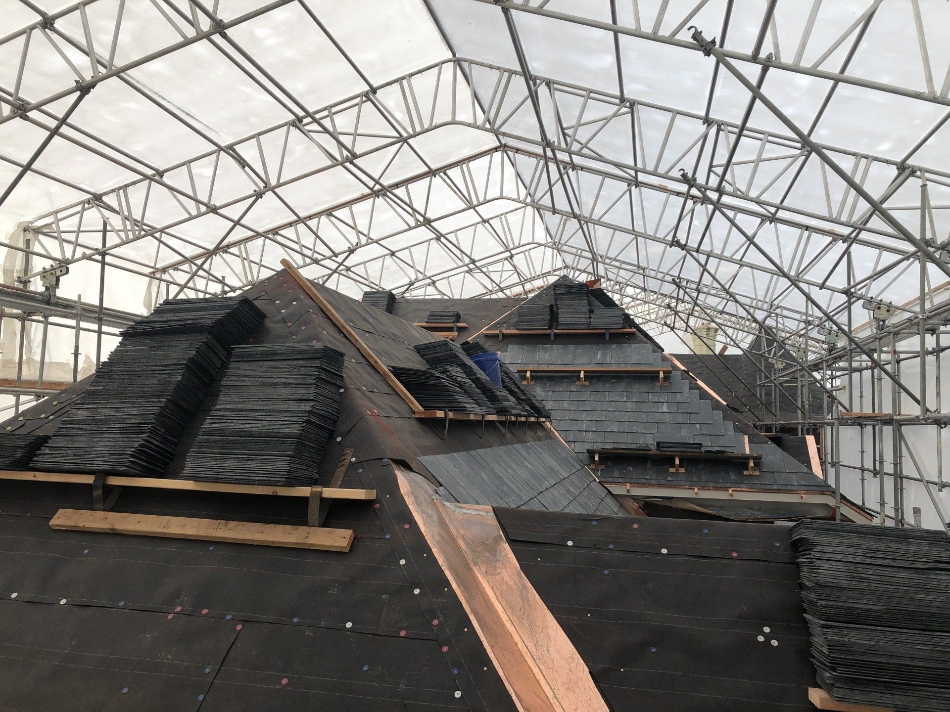 CLEAR SPAN TEMPORARY ROOF SYSTEM