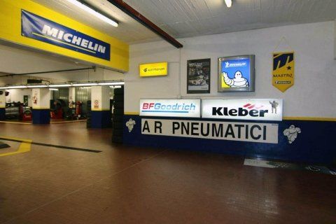 Commercio e riparazione pneumatici - Como - Aerre Pneumatici