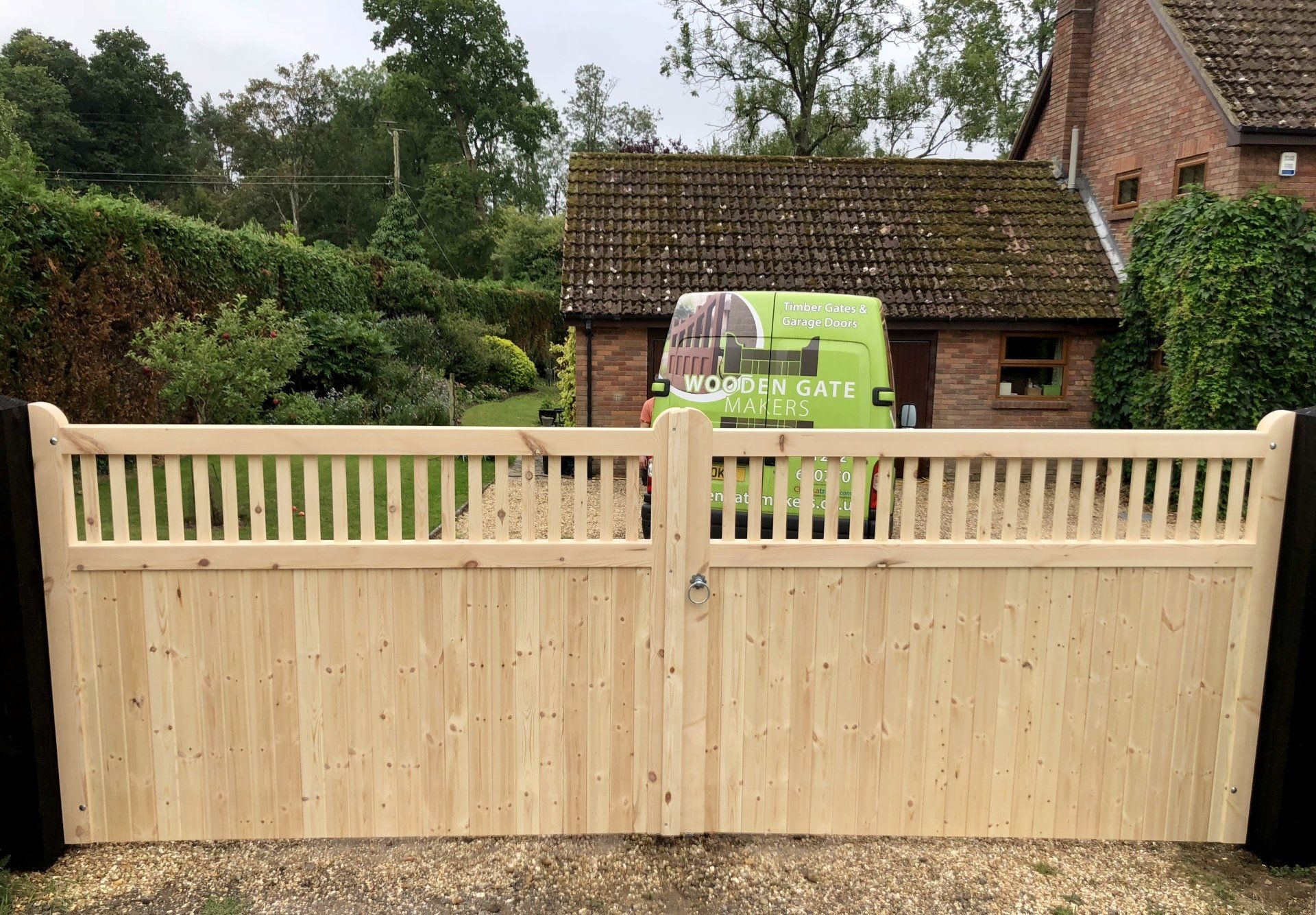 Hardwood gates | Poole | Dorset
