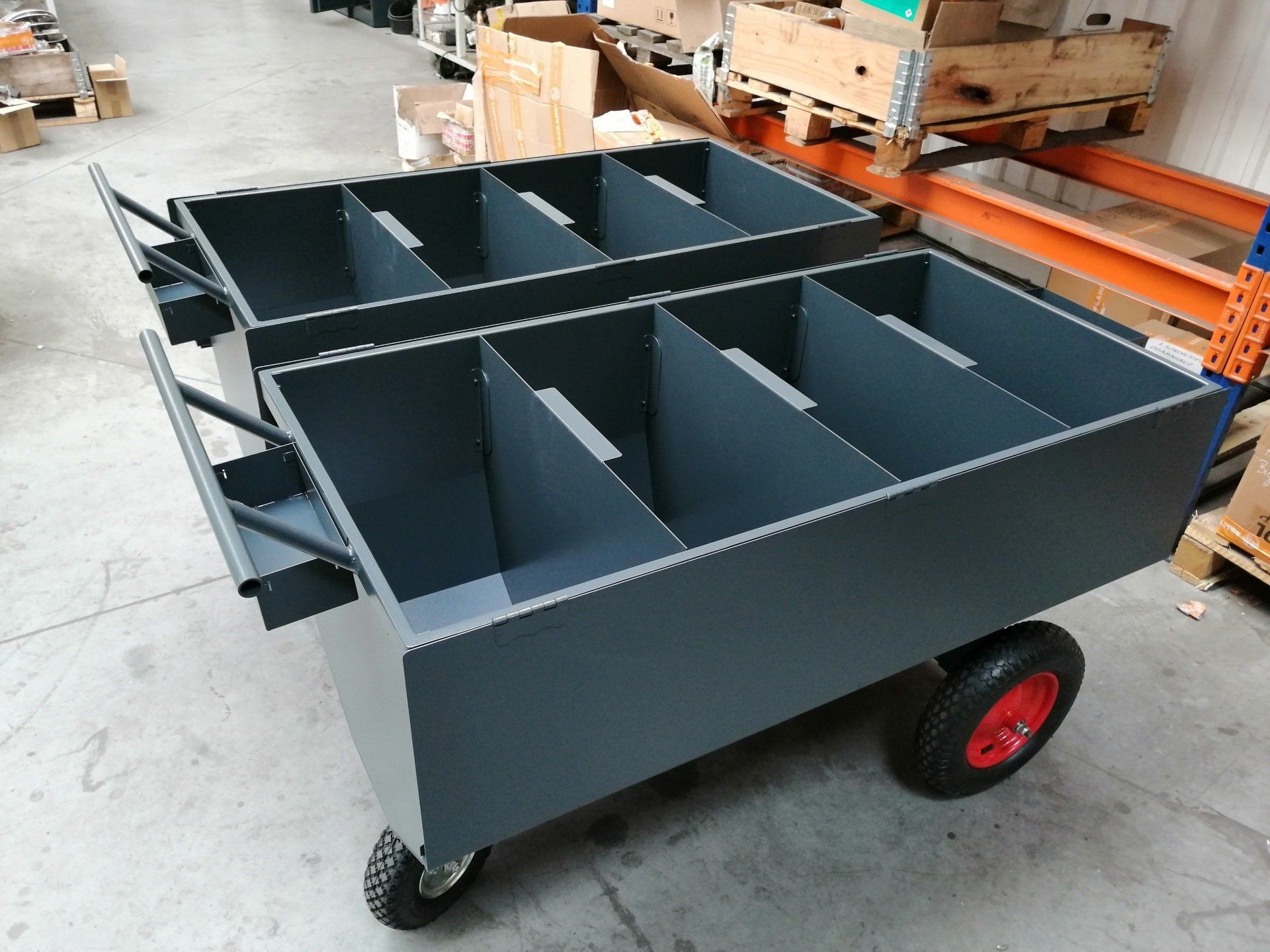 Horse Feed trolley for easier feeding and feed storage. Great design