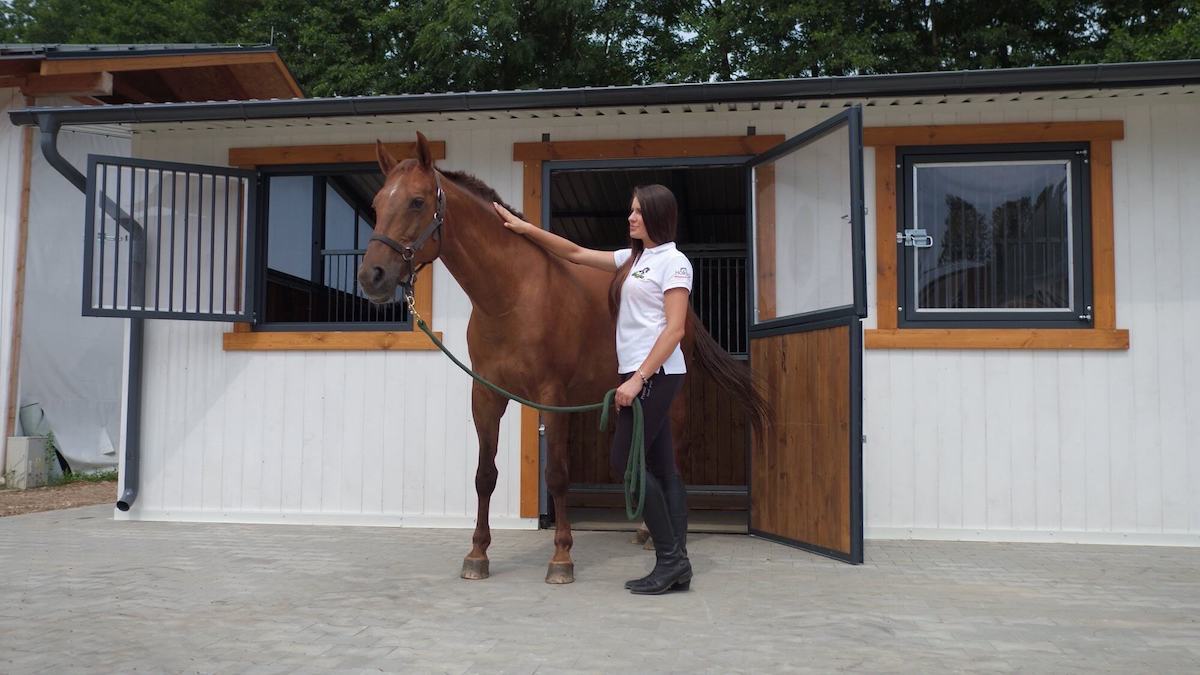 Quality Built Modular Stable barns