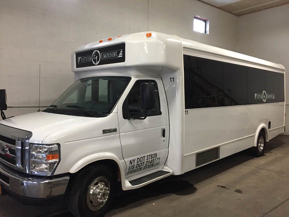 Our Party Buses | Rochester, NY | Esteem Limousine Western NY Inc