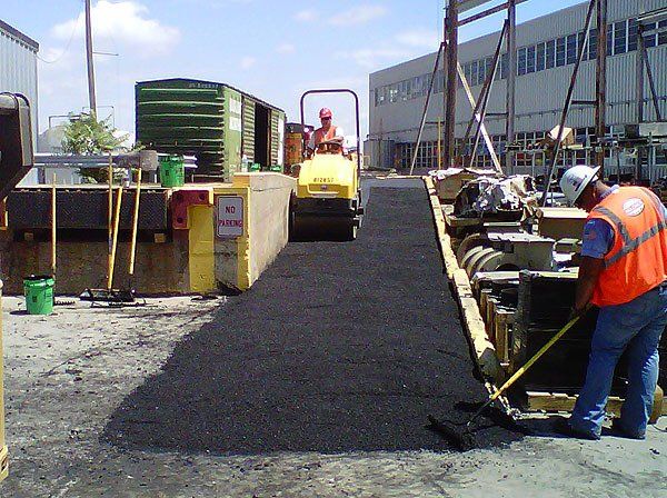 Asphalt, Paving, & Pothole Services | Hulcher Services, Inc.