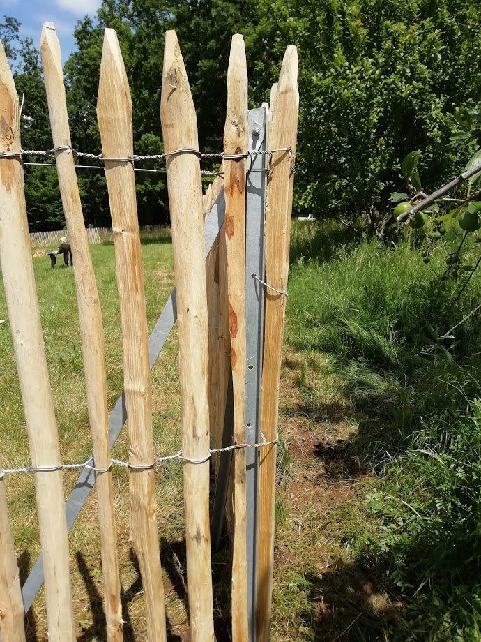 Clôture Châtaignier, Ganivelles, Portails, Panneaux, piquets