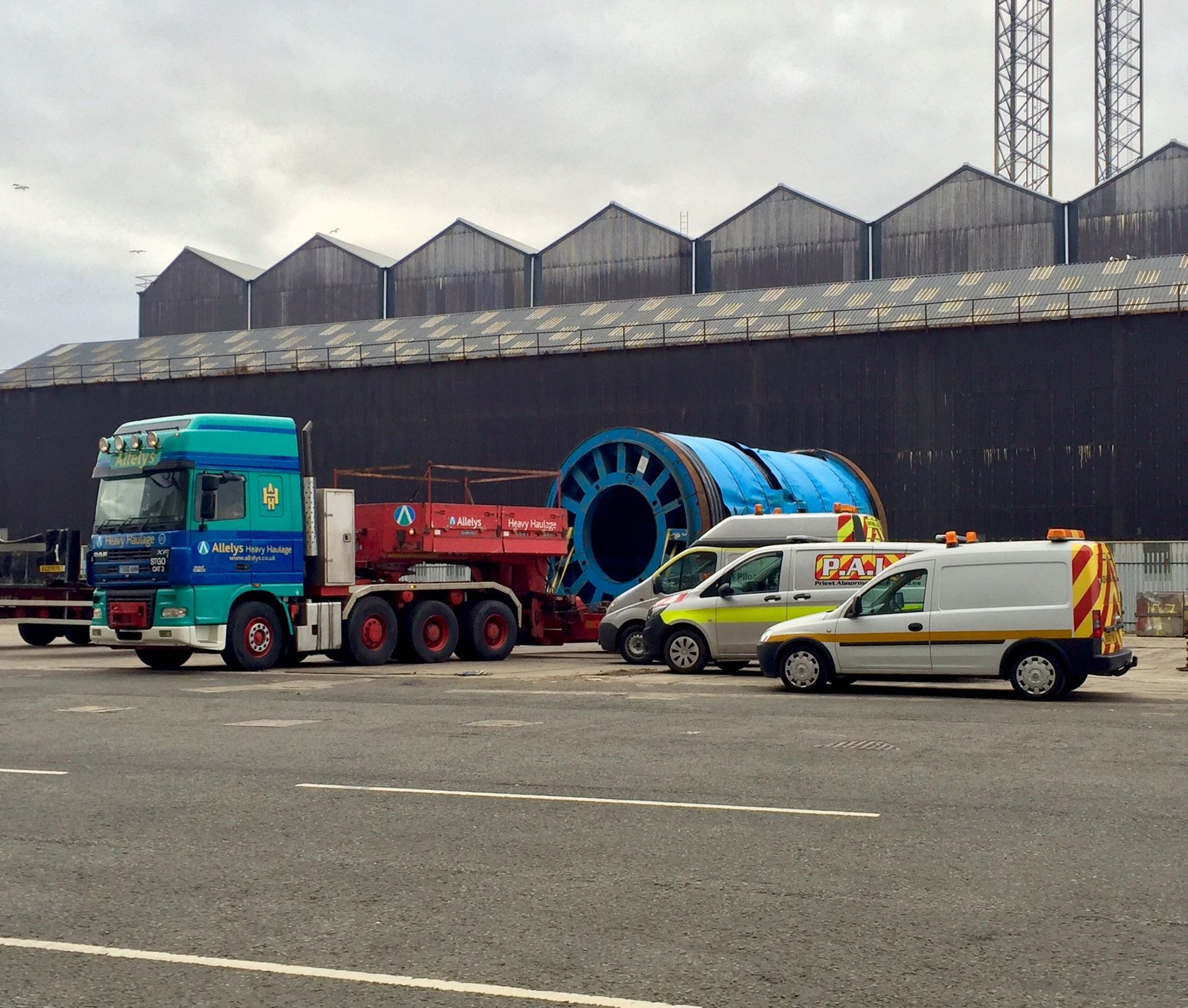 For Abnormal Load Escort Services and Pilot Cars in England, Scotland ...