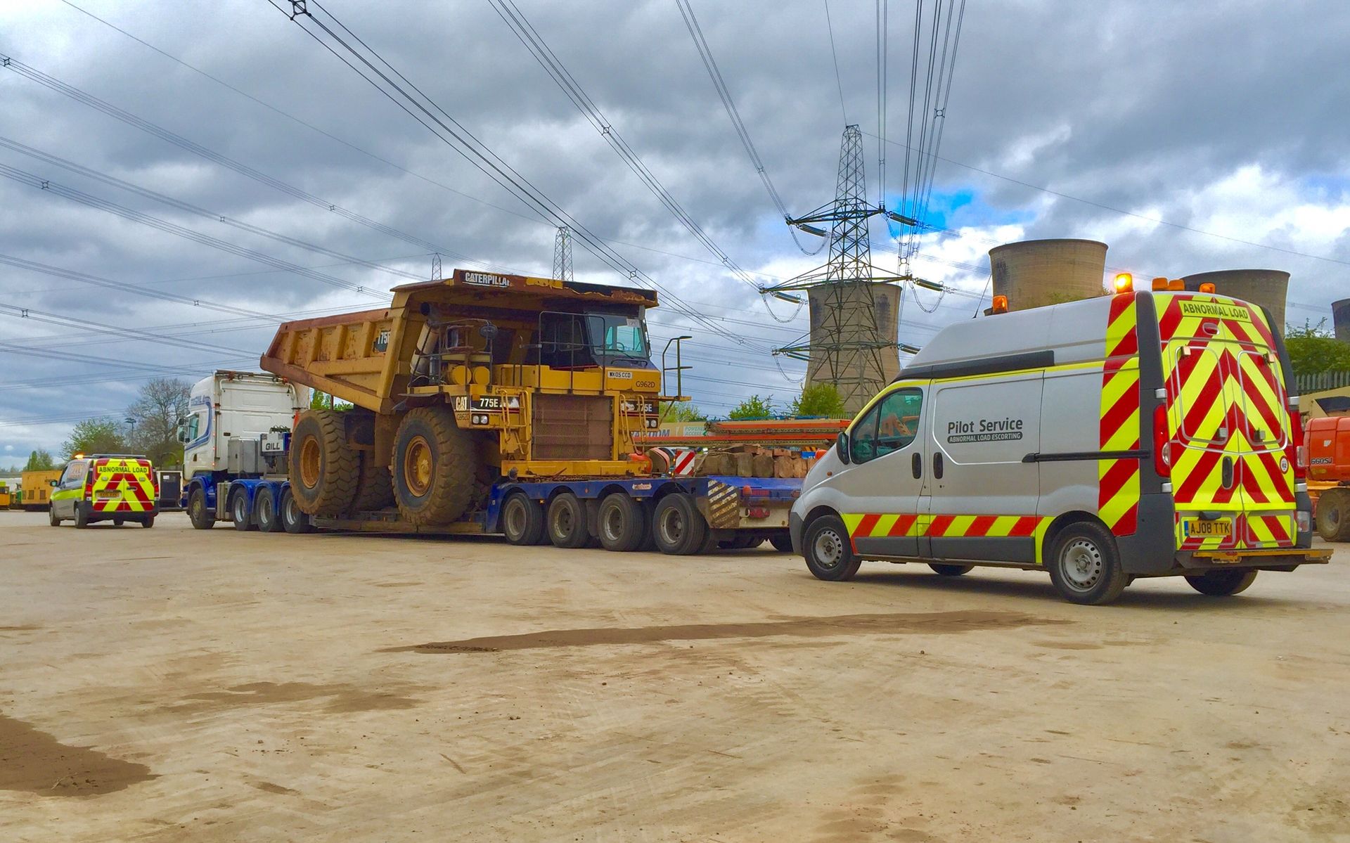 For Abnormal Load Escort Services and Pilot Cars in England, Scotland ...