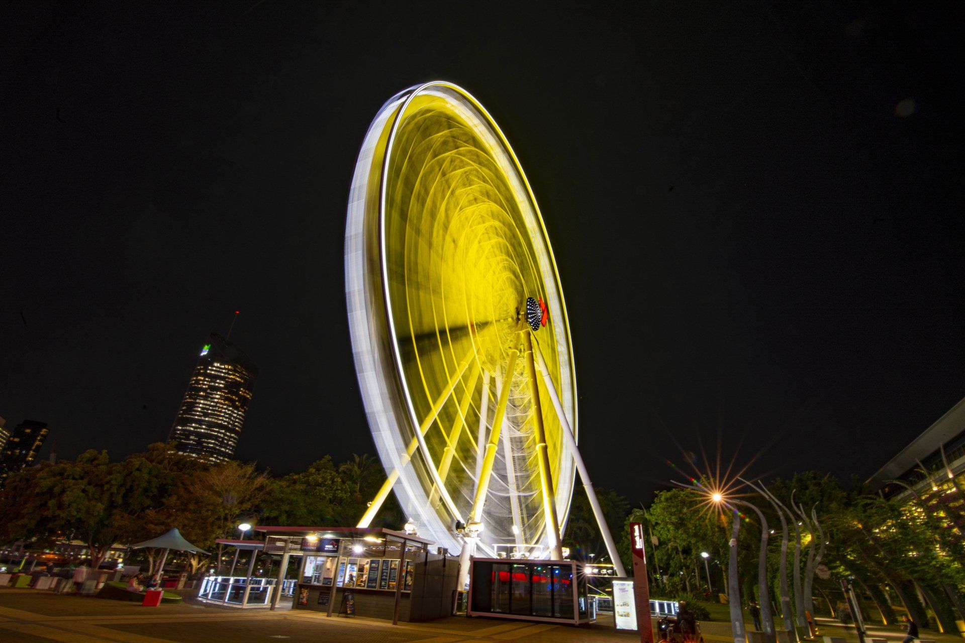 The Channel Seven Wheel of Brisbane shines a light on the need to Trust ...