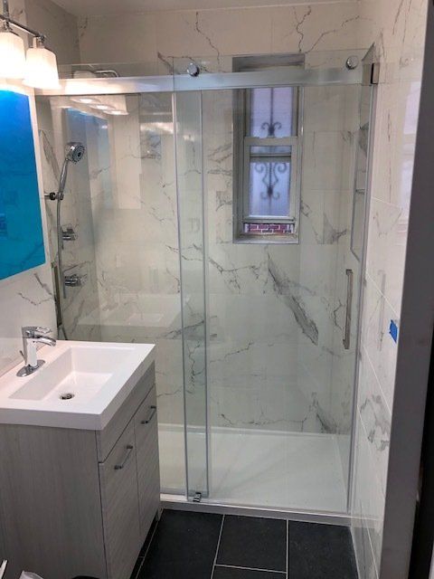 TriView Reflections - shower-doors - Westbury, NY