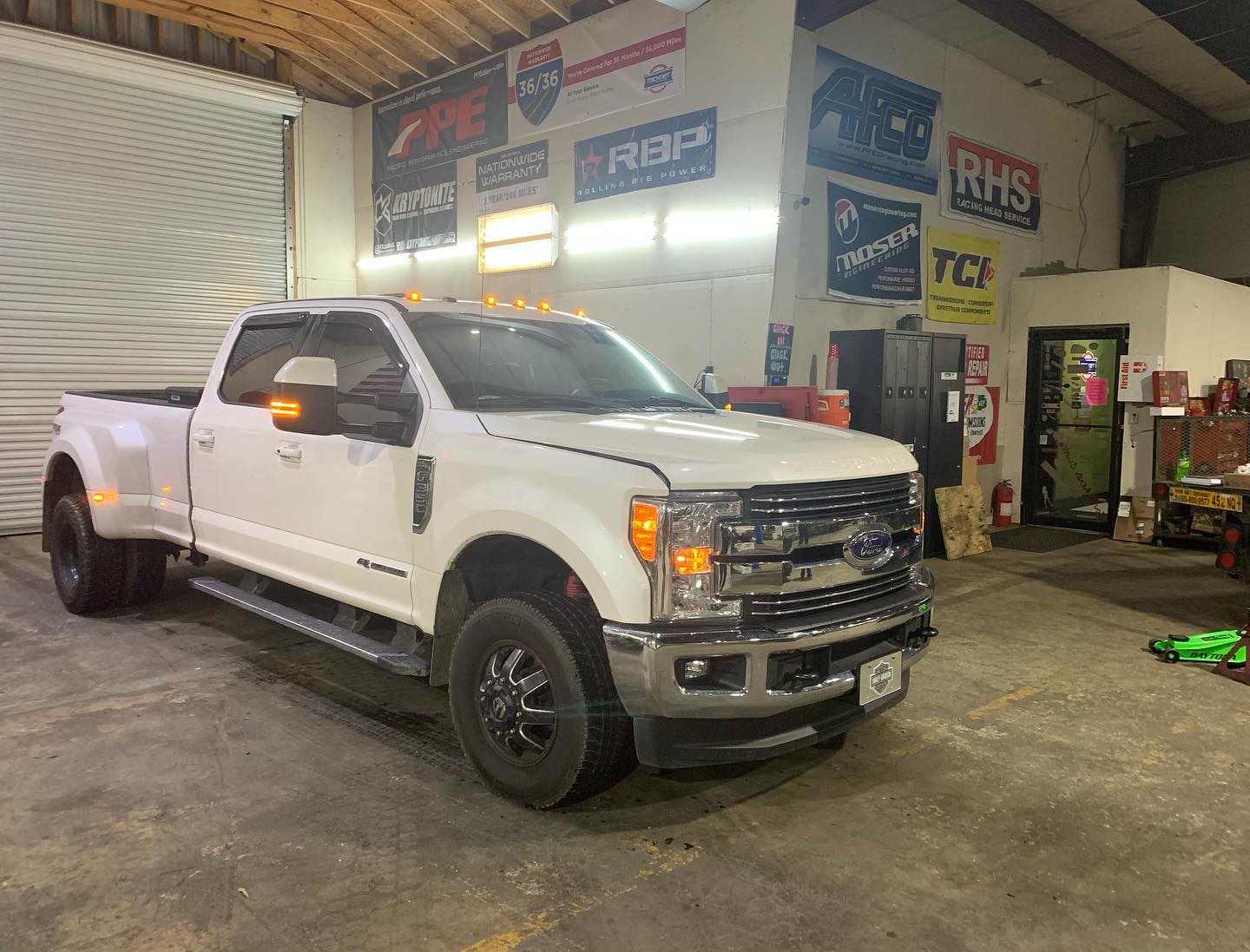 Strokin Diesel - Diesel Repair Shop