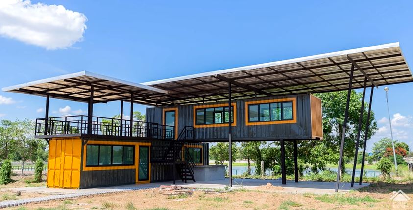 Shipping Container Homes- A Video Highlighting 38 Amazing Cargo ...