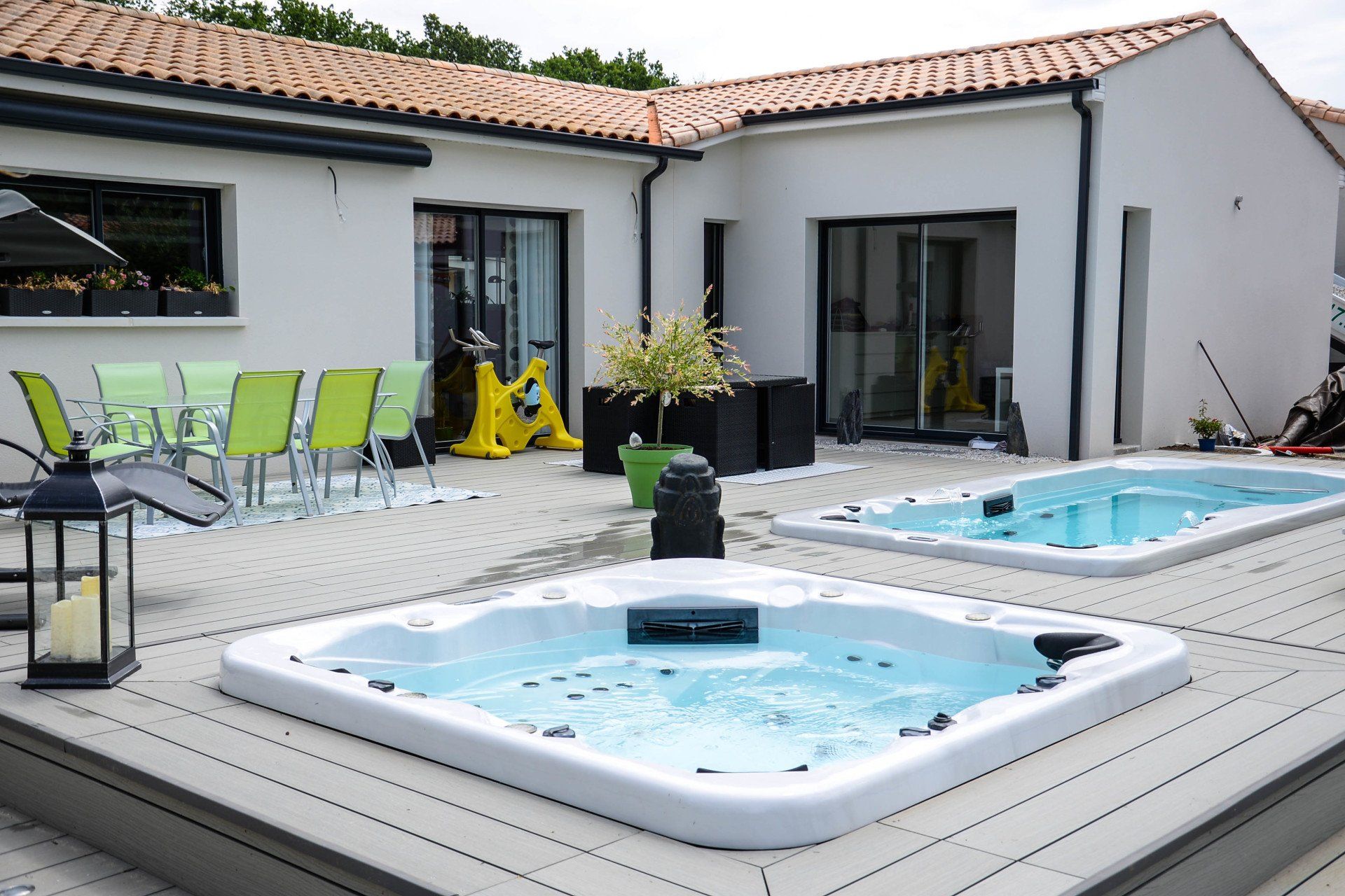 Installation jacuzzi Giovanni Riboli - La maison du Spa