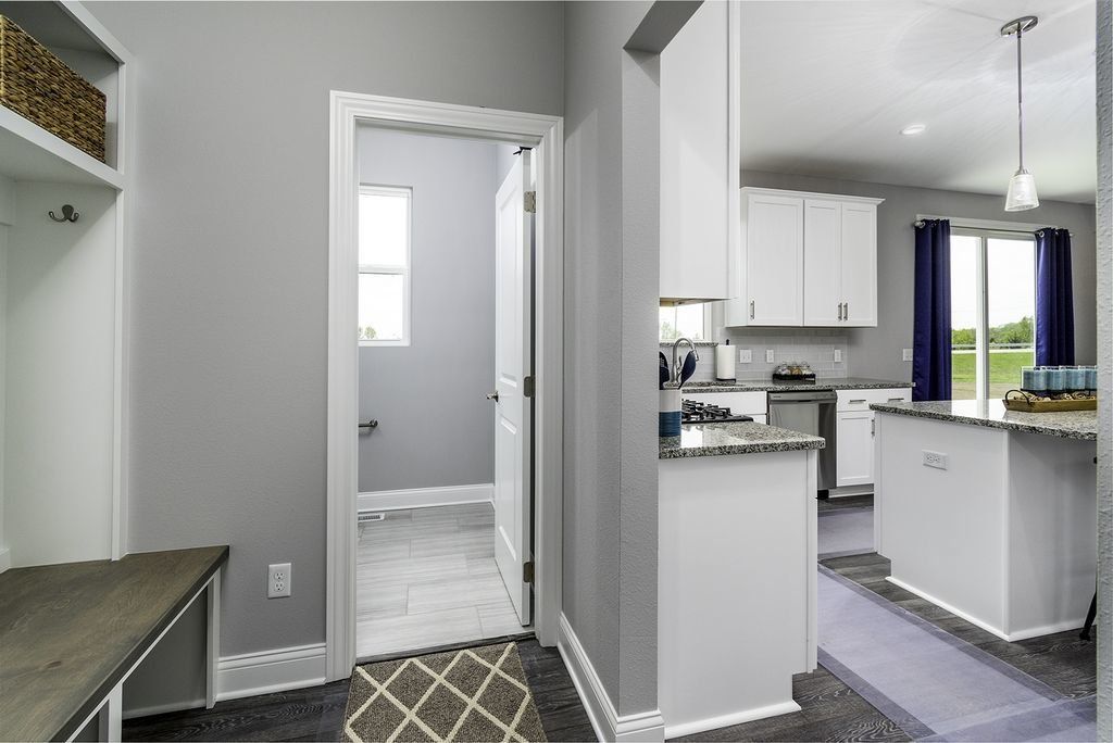 Interior Gallery | Buckeye Real Estate Group