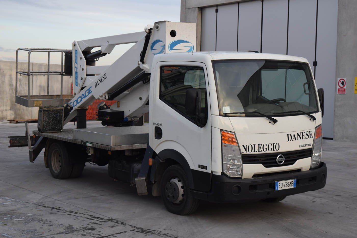 Piattaforme Autocarrate | Mantova, Verona, Parma, Cremona | Danese Autogru