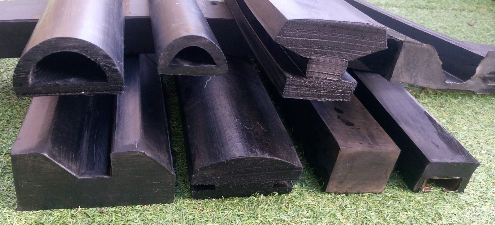 Wesco Engineering Services | Grab Rubbers