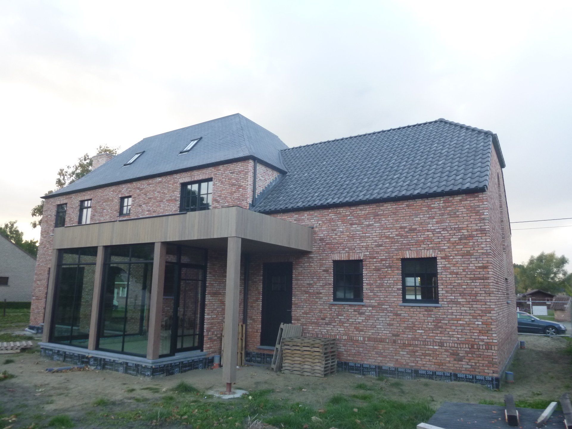 Landelijke nieuwbouw woning manoir stijl in Booischot ...