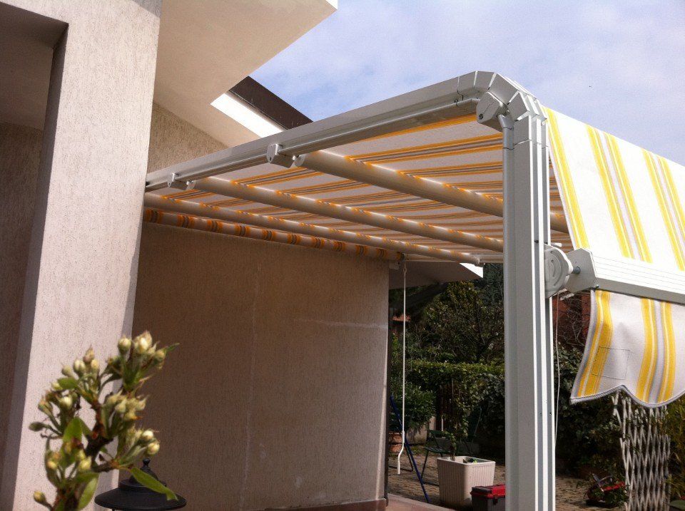 Realizzazione tendoni a capanna | Torino | L'Albatende