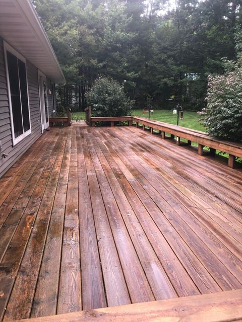 We clean Rust, Oxidation, Mold, wood, windows in | Grand Haven, Mi