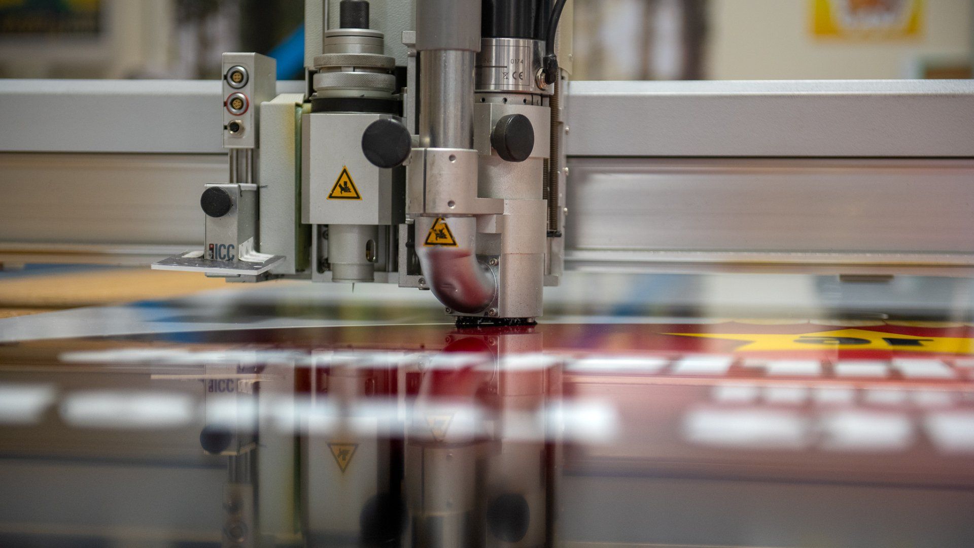 Contact Us | Large Format Printing, Display and Signage Company