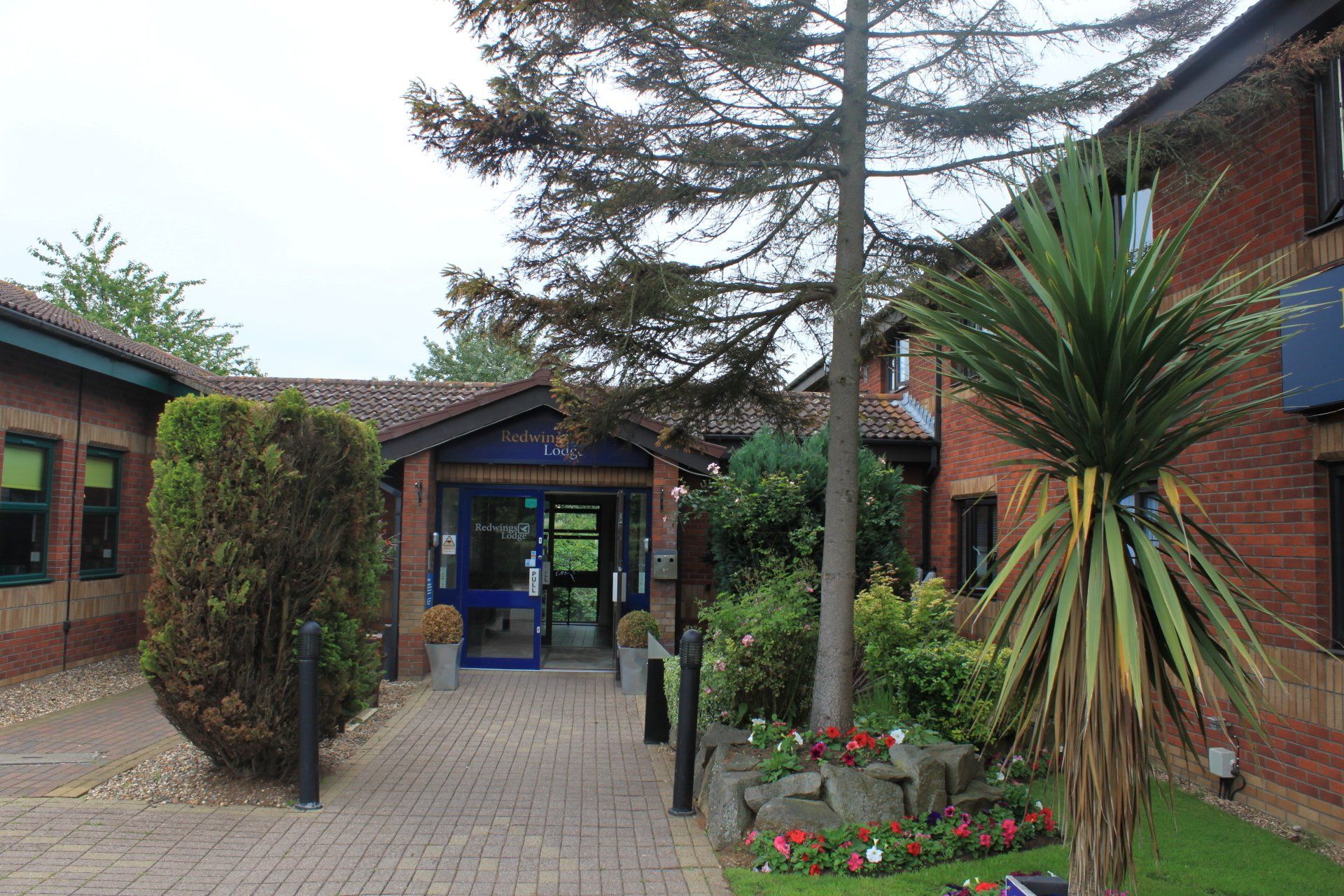 Budget hotel with early and late check-ins! | Redwings Dunstable