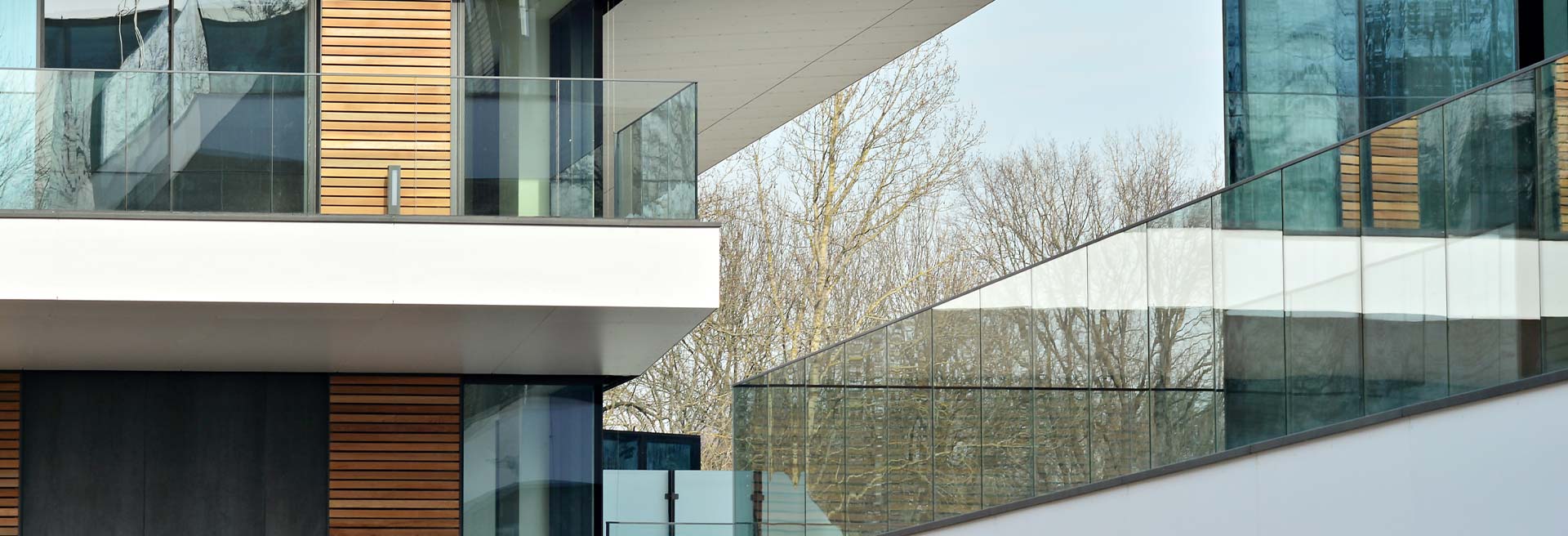 Glass Scratch Remover Sydney | Advanced Glass Polishing