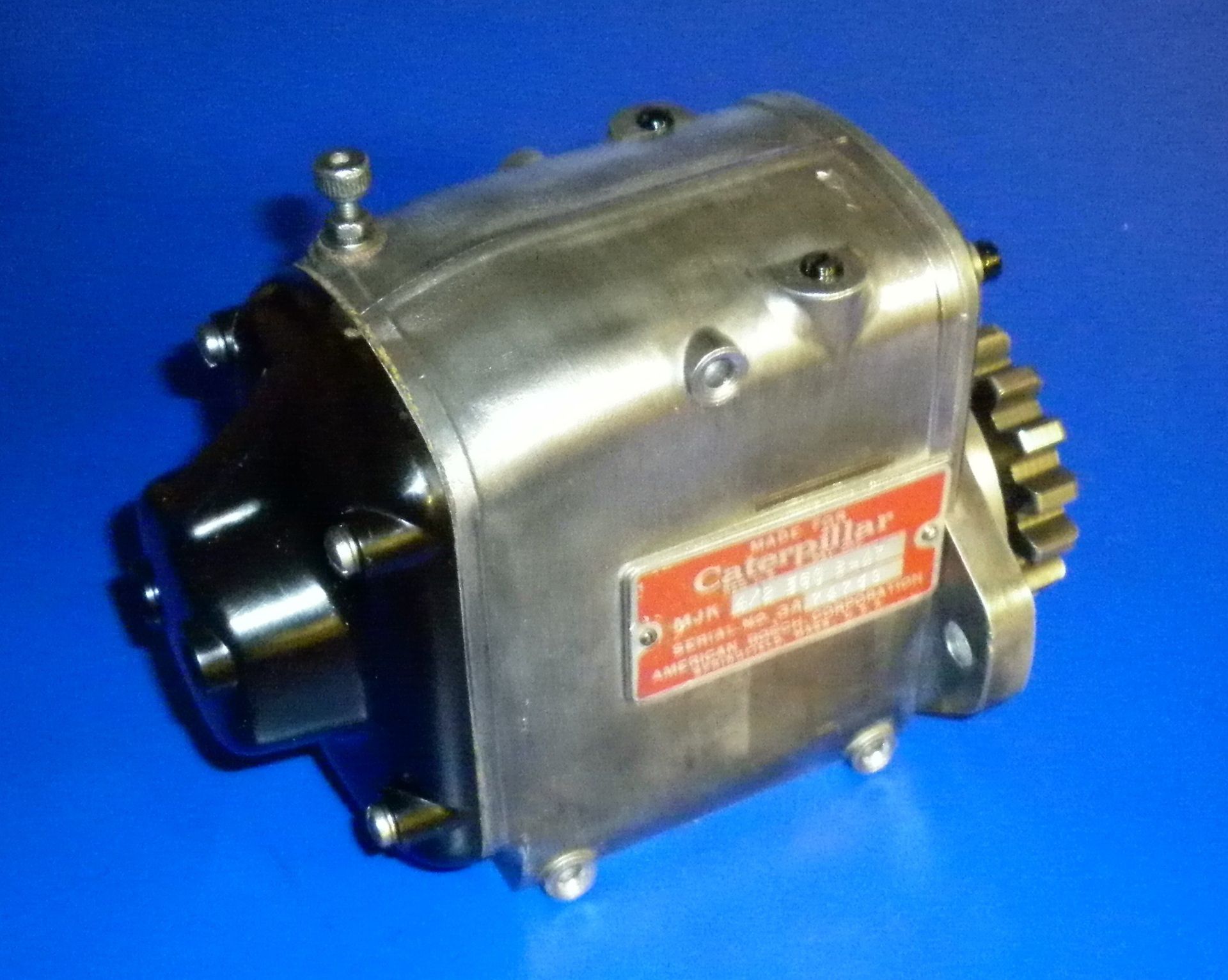 he Magneto Guys - Help identifying magnetos