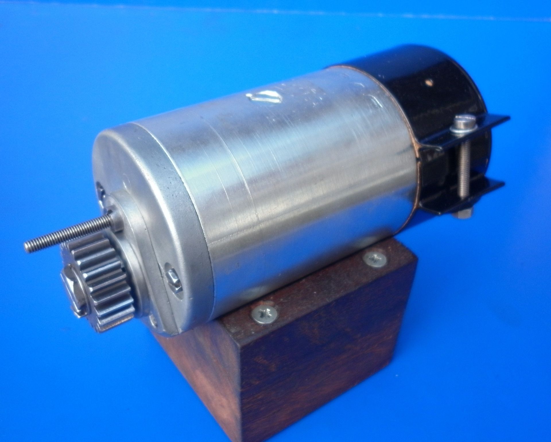 he Magneto Guys - Help identifying dynamos