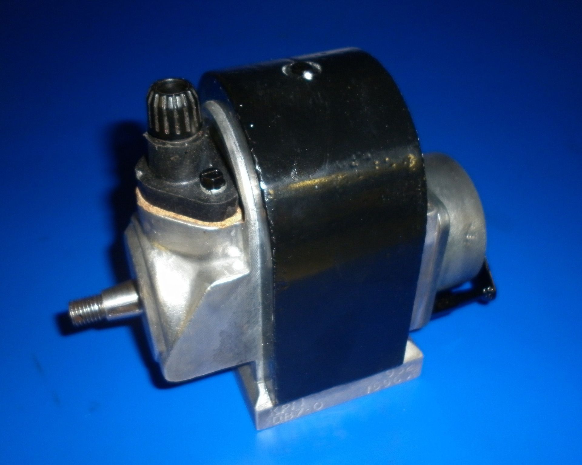 he Magneto Guys - Help identifying magnetos