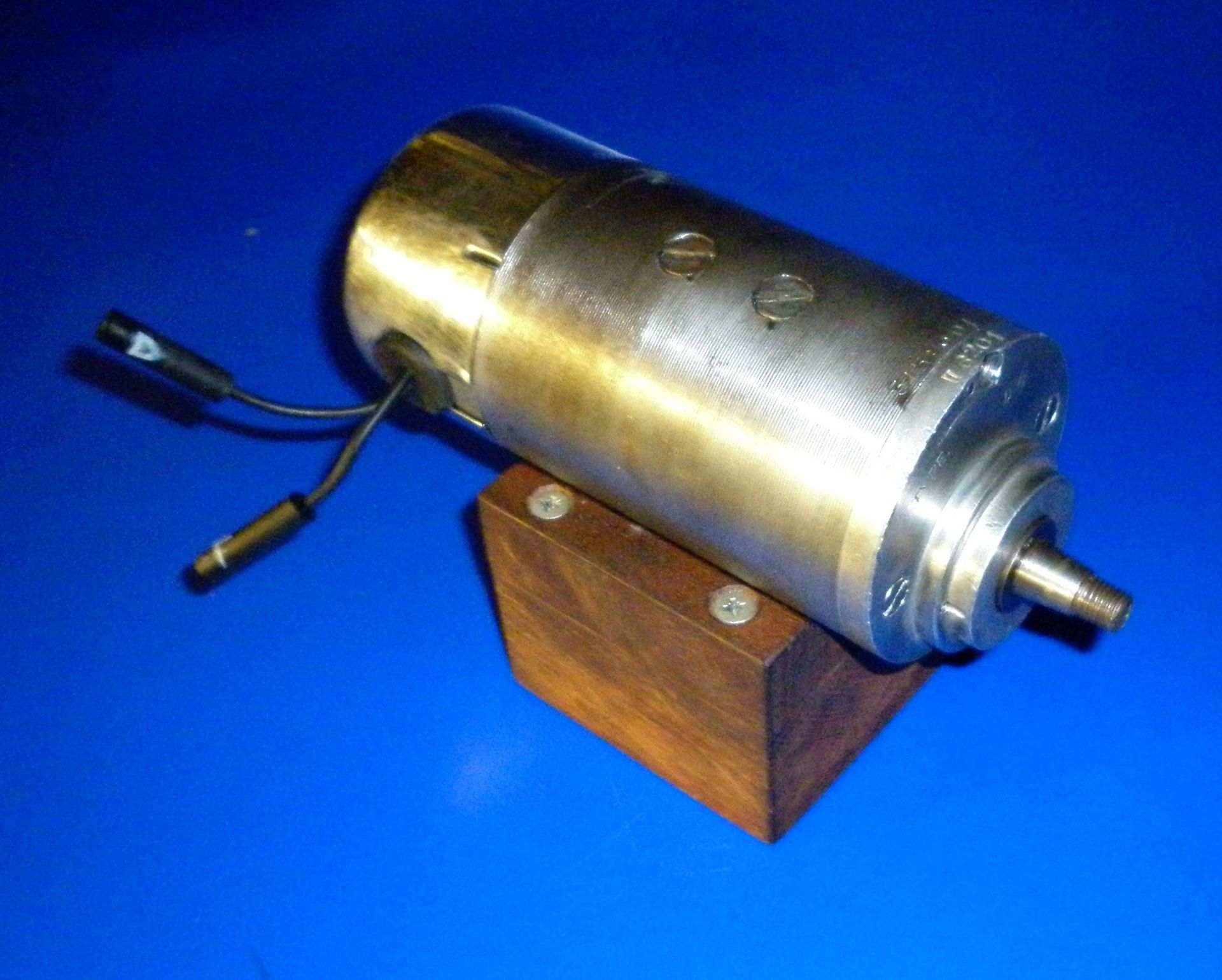 he Magneto Guys - Help identifying dynamos