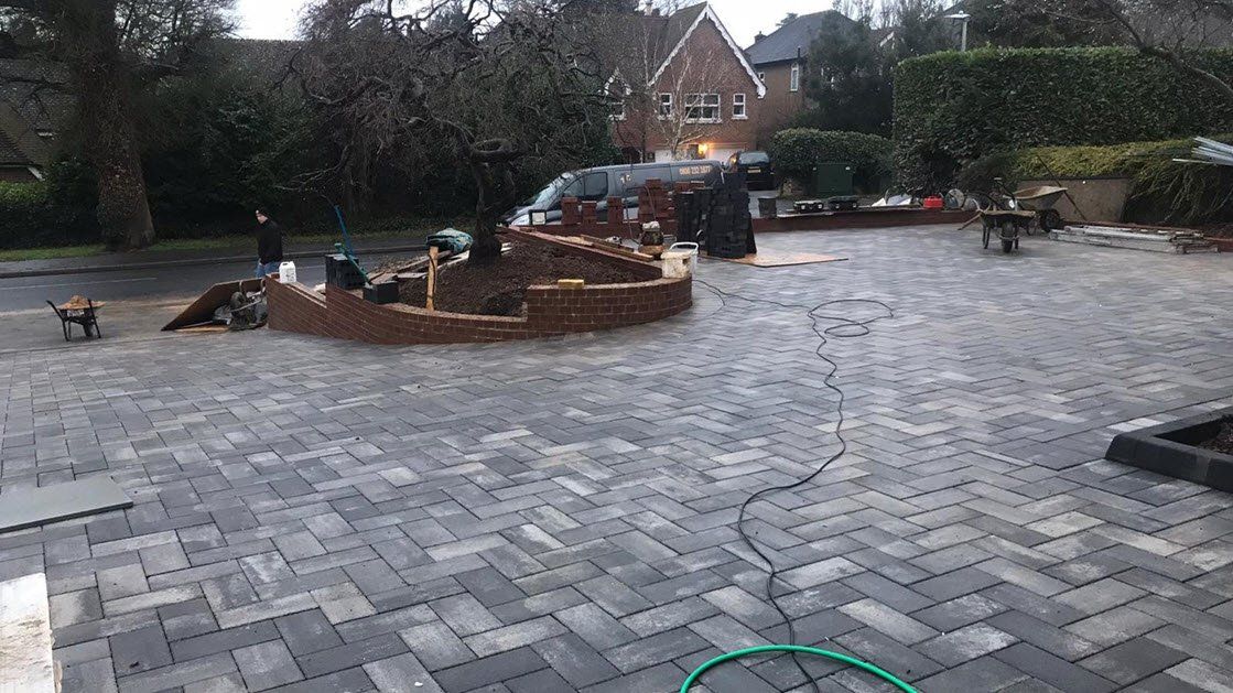 garden driveway installer block paving
