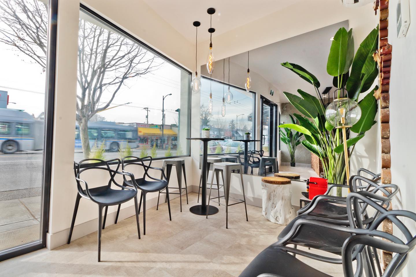 About Us | The Tooth Booth