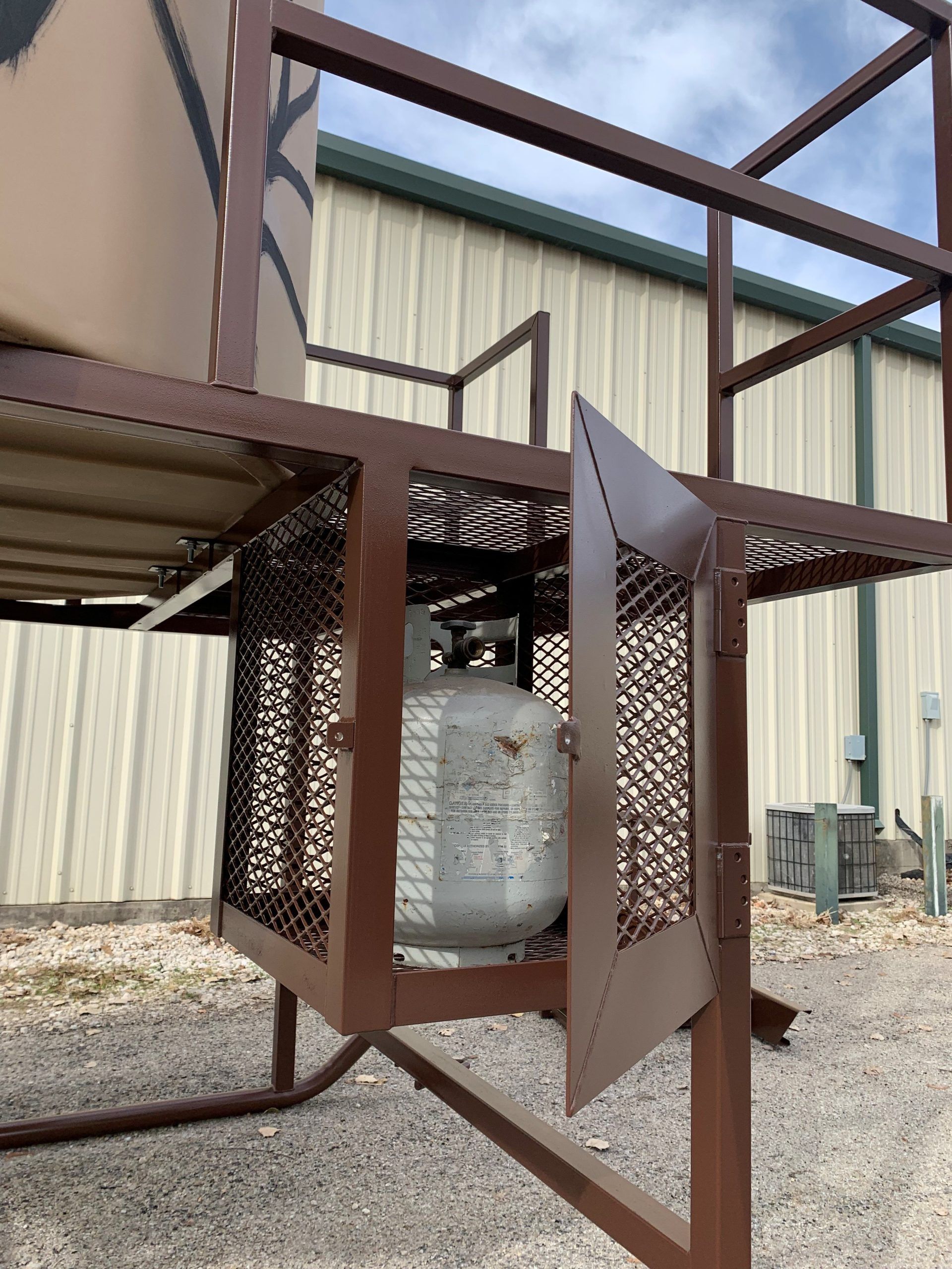 Tank Blinds - Deer Blinds Built In Texas