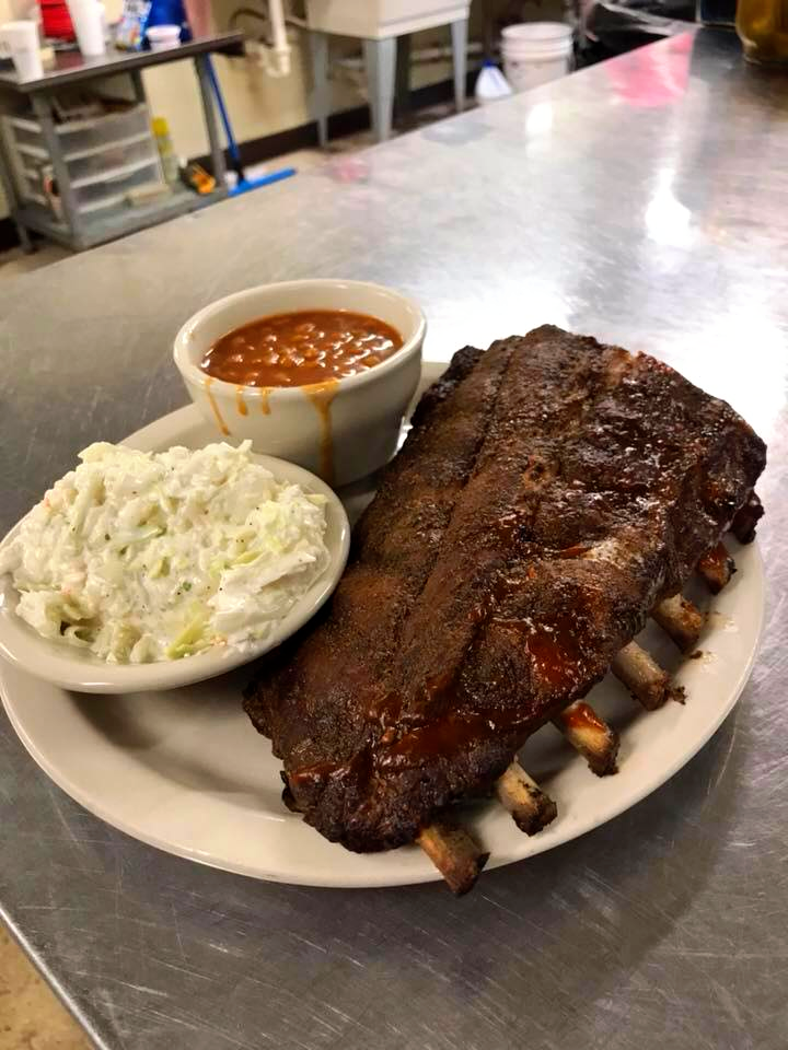 Choo Choo Bar-B-Que | Restaurant and Caterer in Chickamauga, Georgia