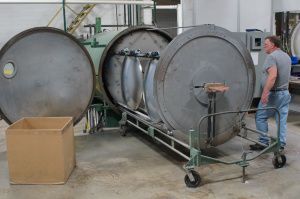 From Clear to Shiny: The Incredible Science of Vacuum Metallization