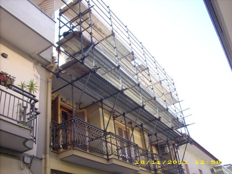 Montaggio ponteggi sospesi | Casoria, NA | Ponteco SRL