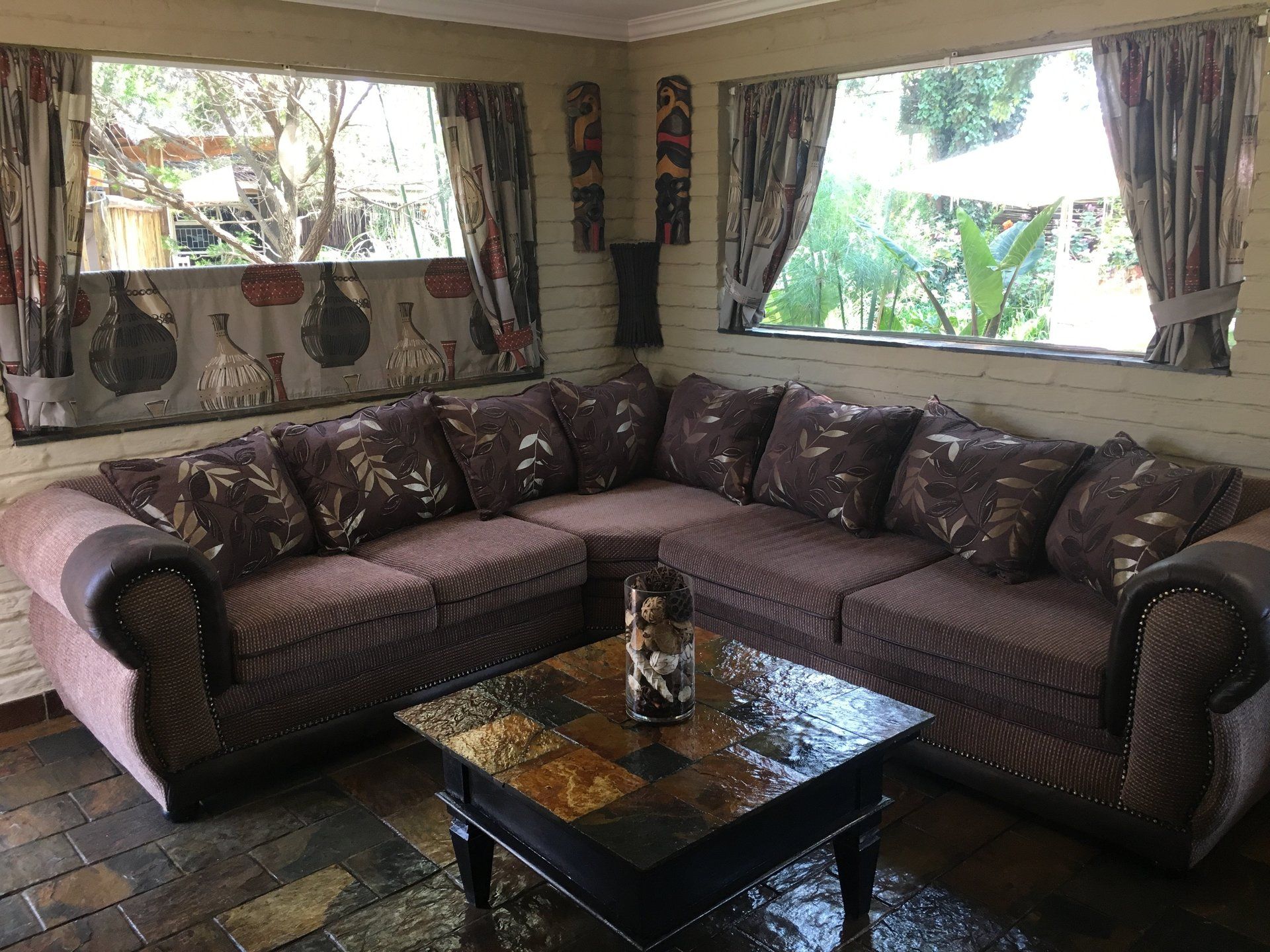 Umthombo Guesthouse - Home