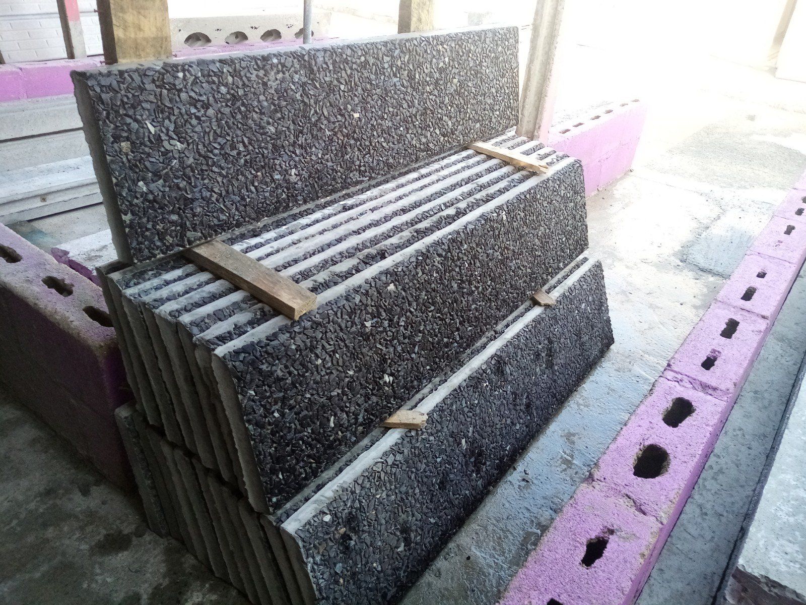 Vibracrete Walling|Precast Walling Cape Town|Poles & Posts