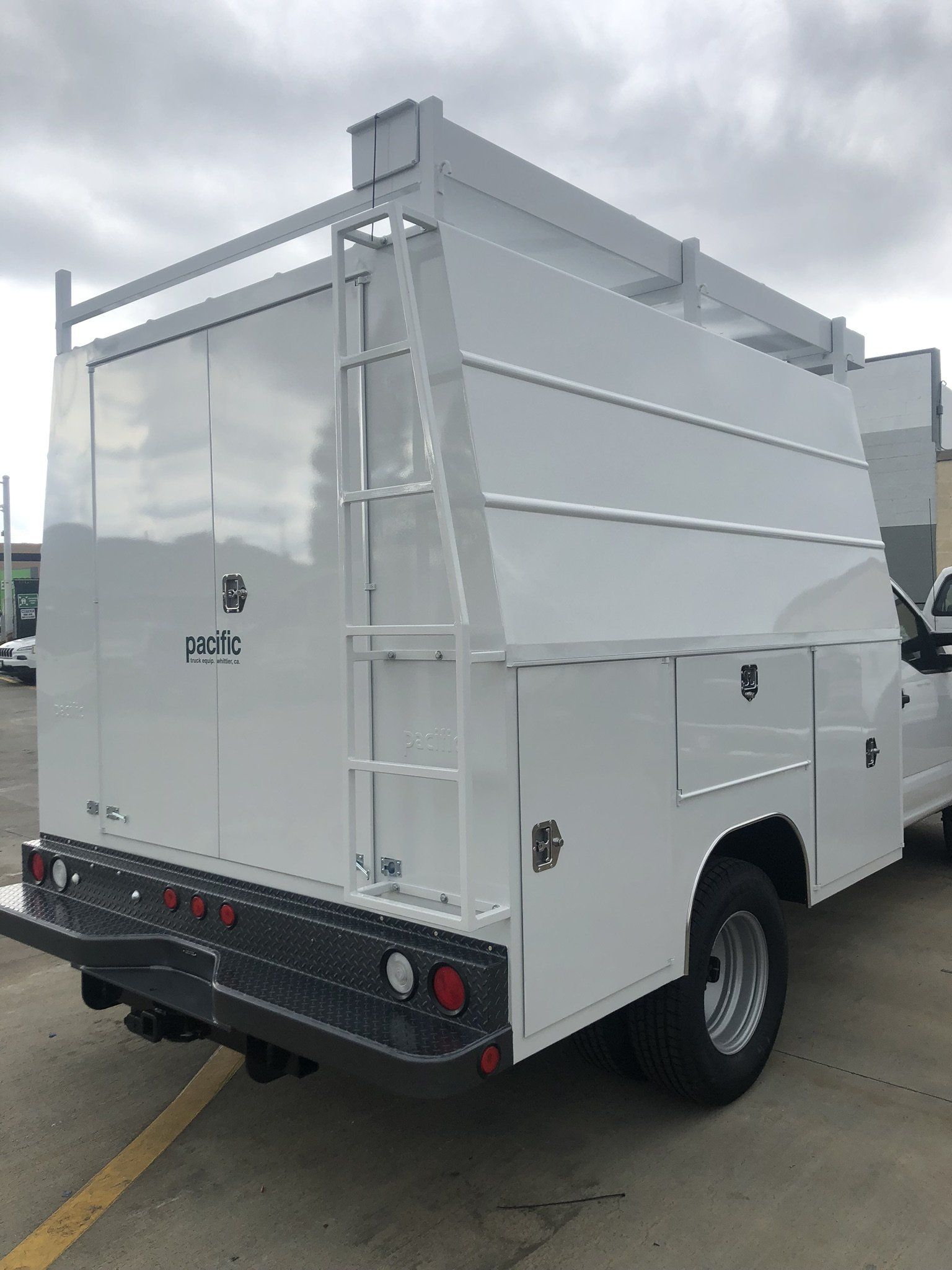 Bodies | Whittier, CA | Pacific Truck Equipment