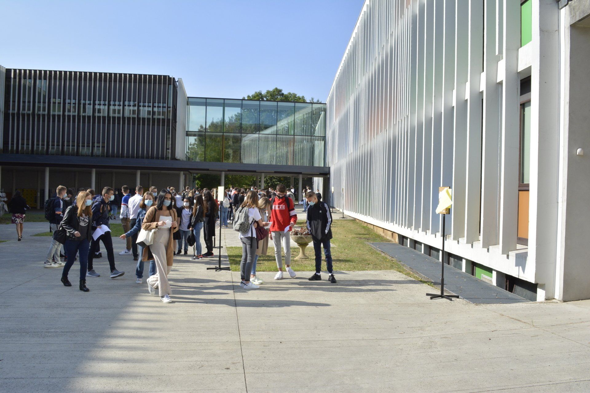 LYCEE SEVIGNE CHARLEVILLE MEZIERES FRANCE