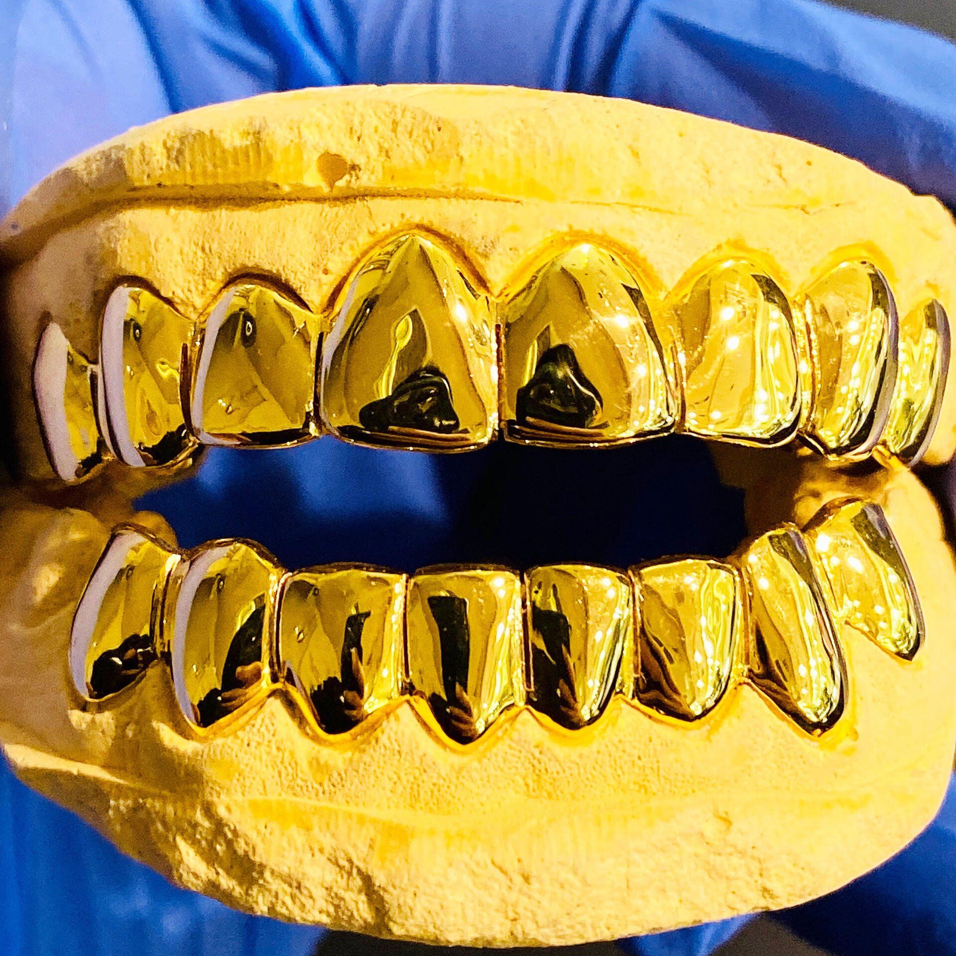 Custom Grillz at Ikonik Ink | 24kt Gold Grillz Studio in Lakewood, CO