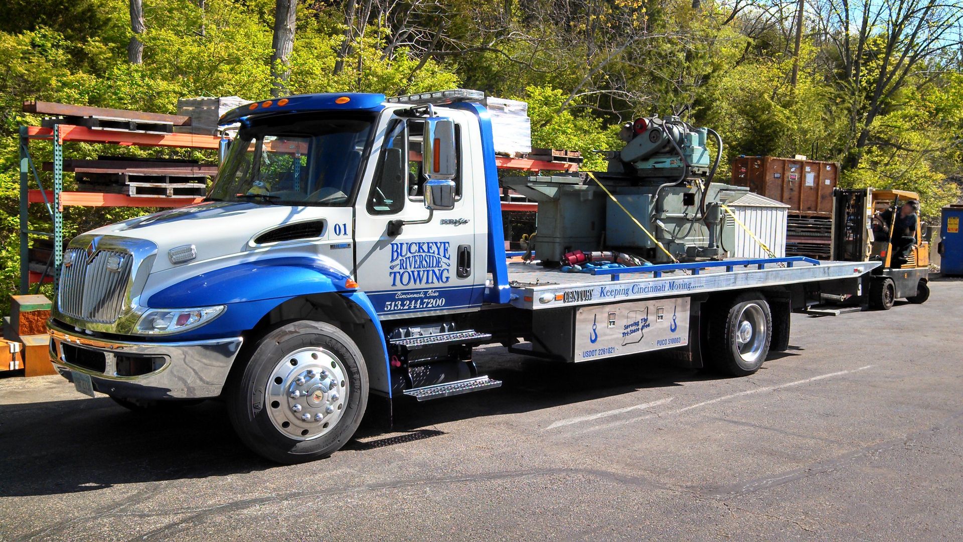 Big Rig Towing | Cincinnati, OH | Buckeye Riverside Towing