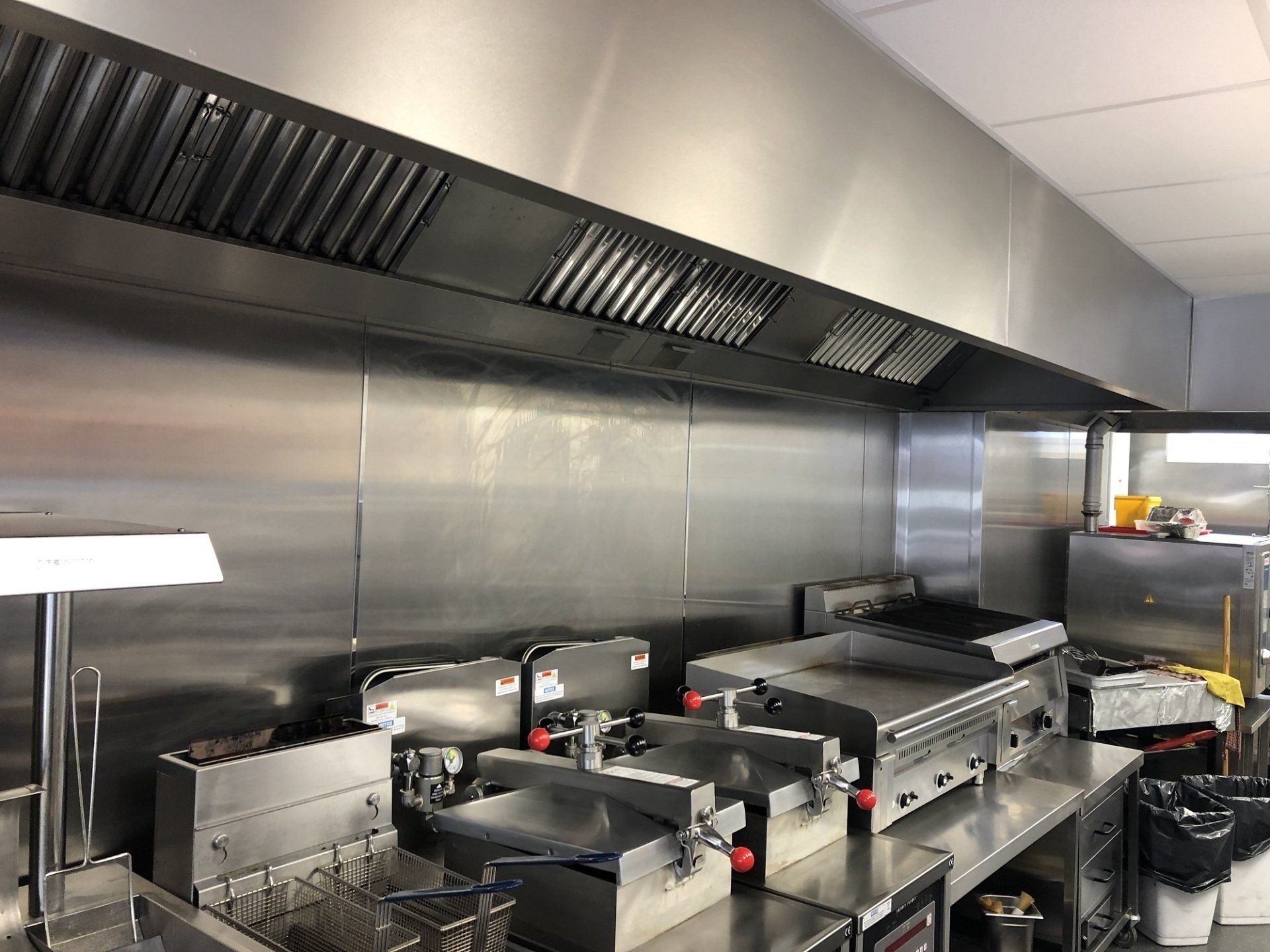 Kitchen Ventilation & extractor fans - Duct Services NI