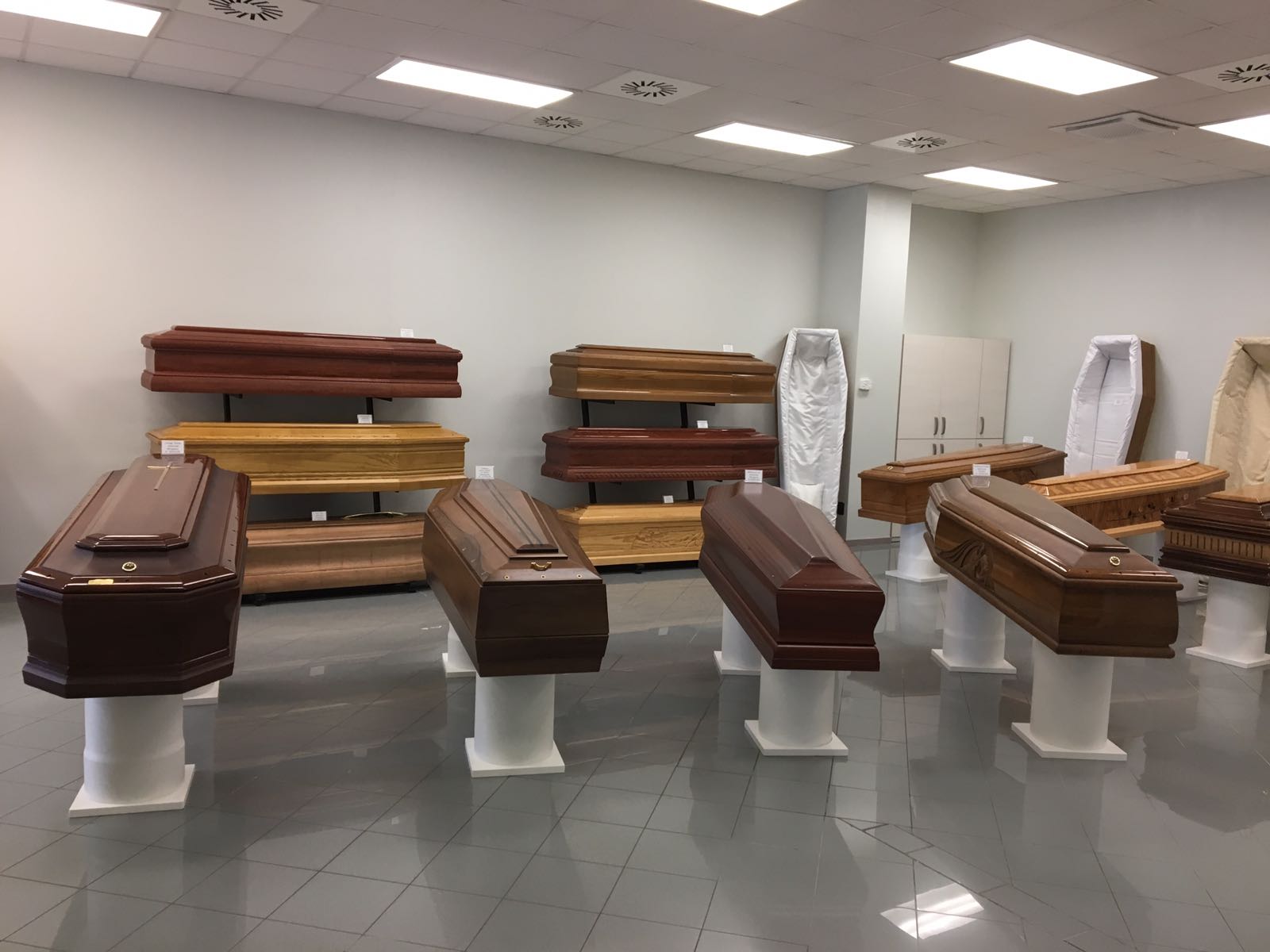 Agenzia funebre - Cremona - Agenzia Funebre Pueroni