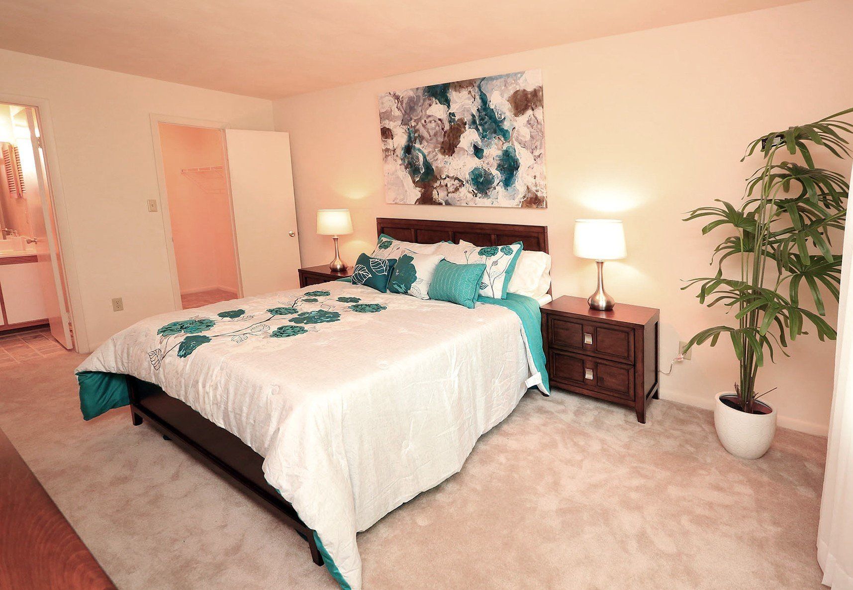 Summer Station | Your New Home Awaits