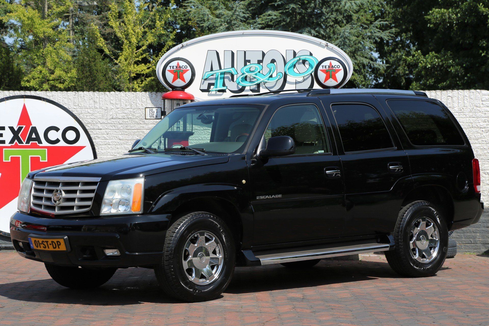 01-ST-DP Cadillac Escalde