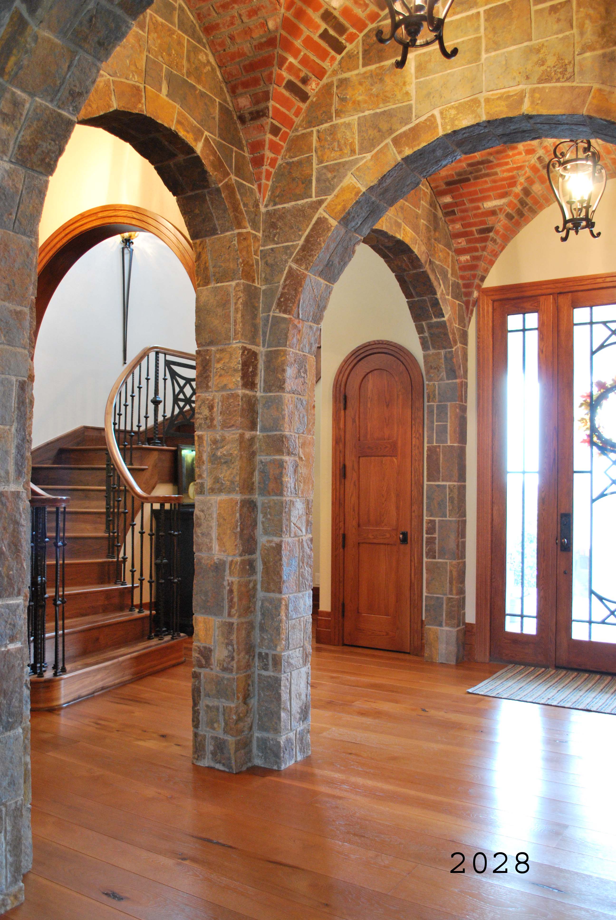 Vaulted Interior Archway Moulding | Rise Options for Arched Entryways