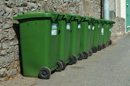 Wheelie bin cleaning services | Swiftly Clean