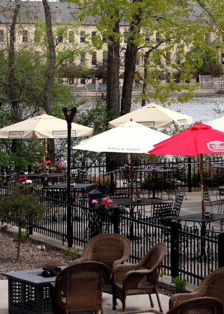 Pullmans At Trolley Square